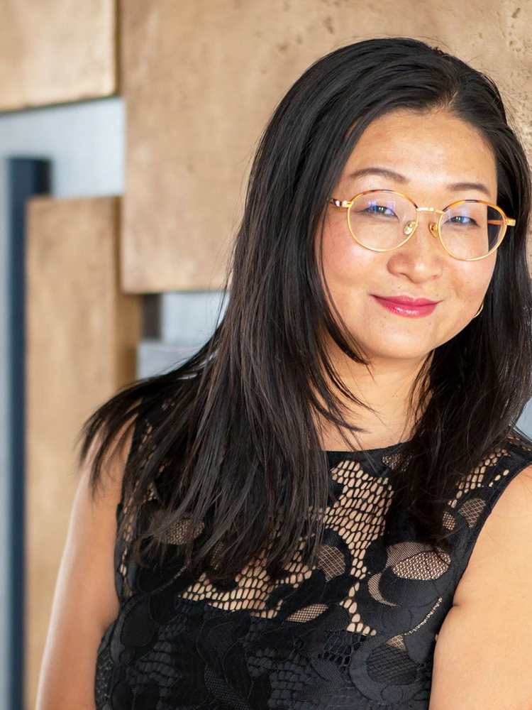 Iris Huang's Instagram, Twitter & Facebook on IDCrawl