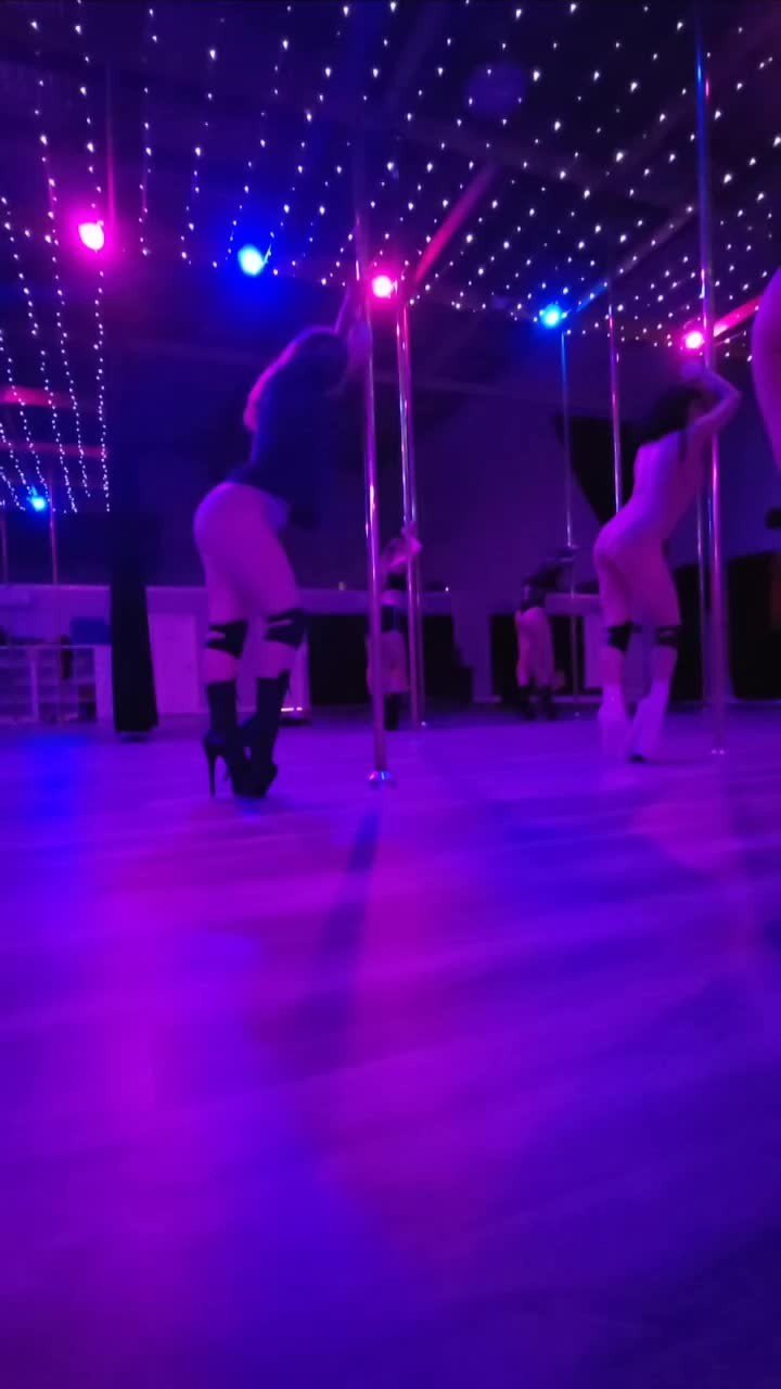 Queens of Pole