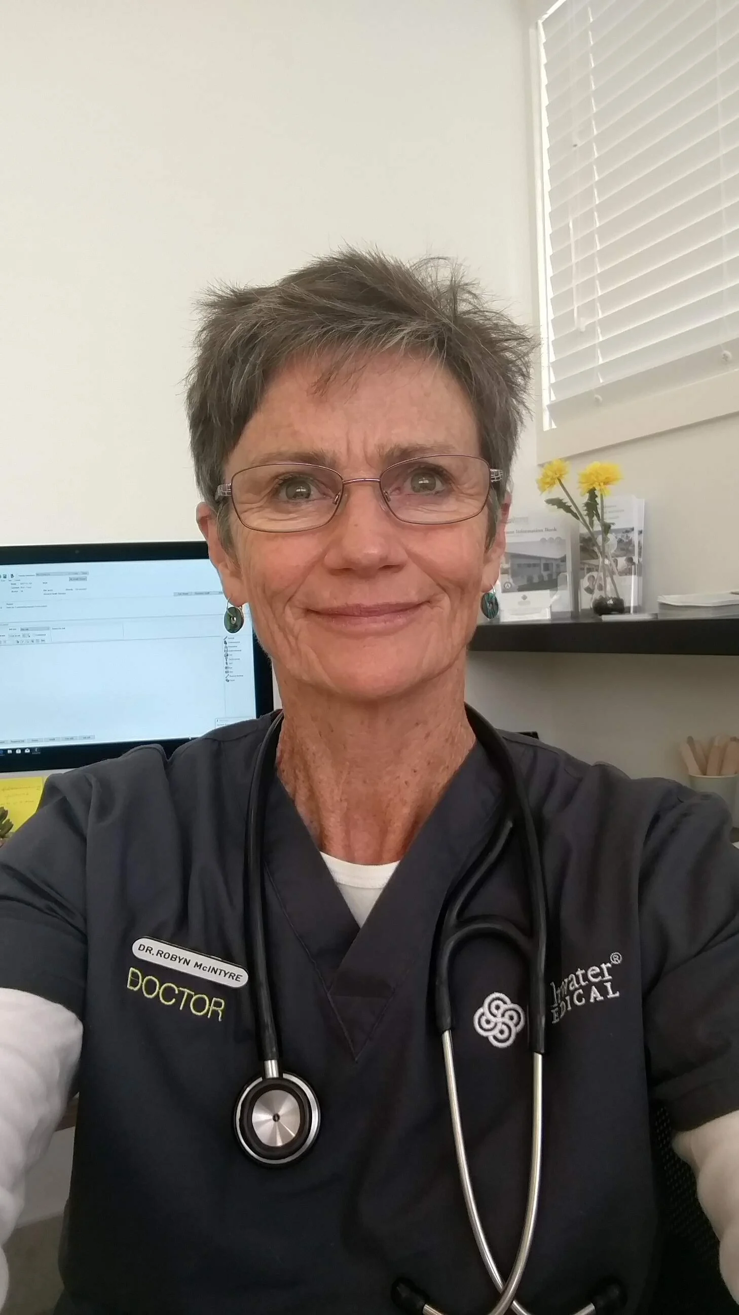 Dr. Robyn Health Coach