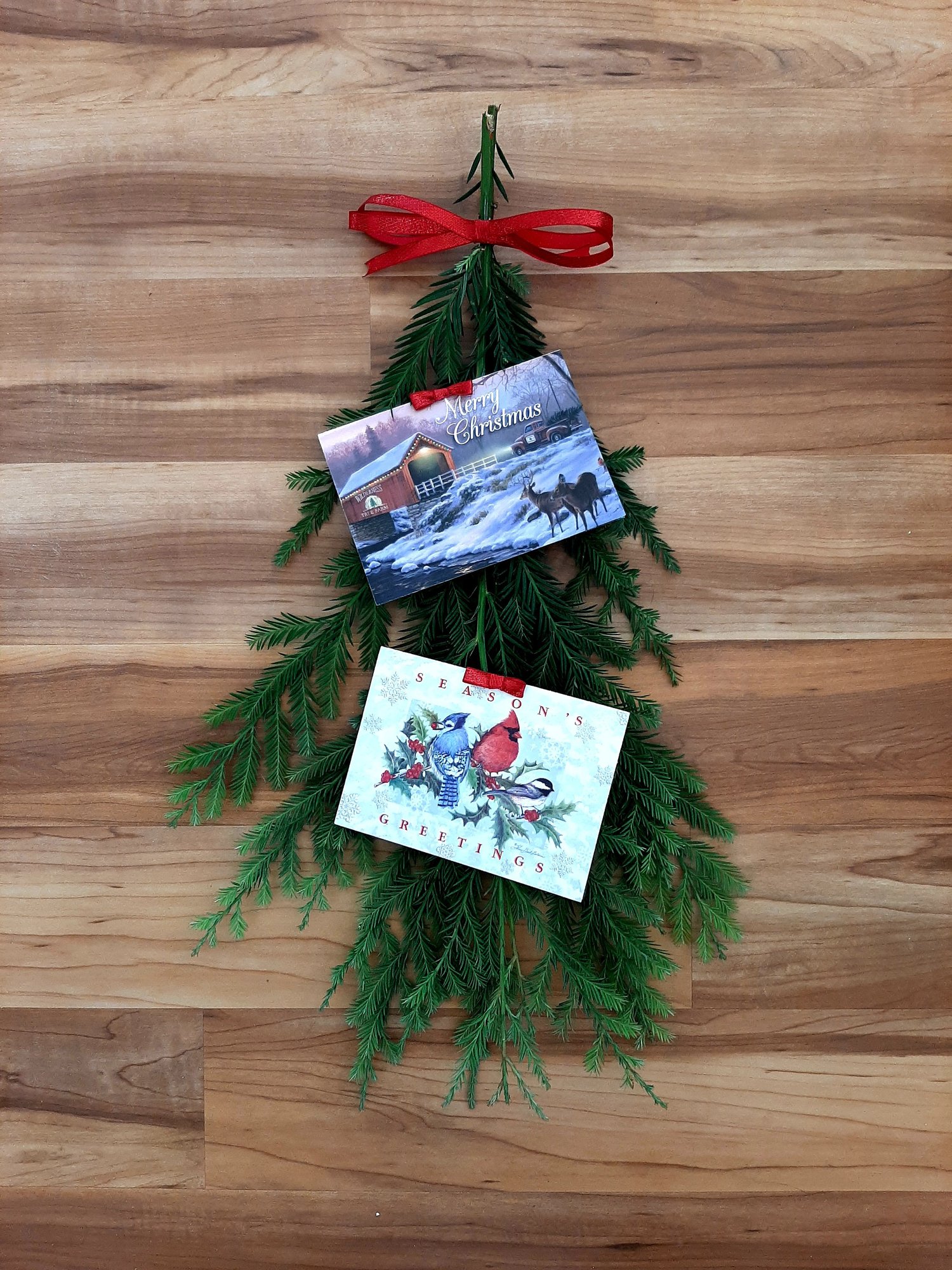 DIY Christmas Card Display — Misty Gage | Mixed Media Instructor ...