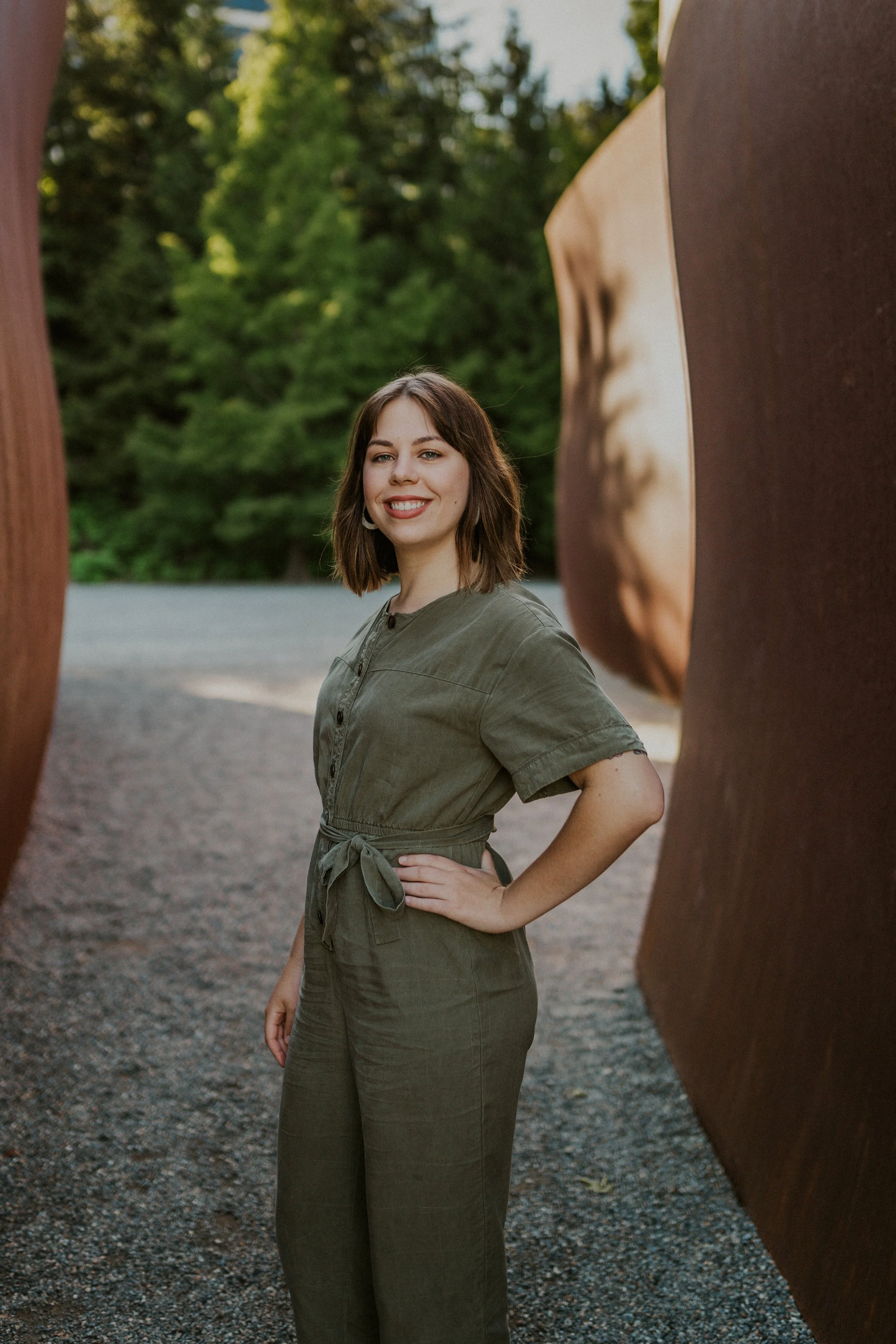 Seattle Sculpture Park Portrait Session - Katelyn — Lyndsey Greene ...