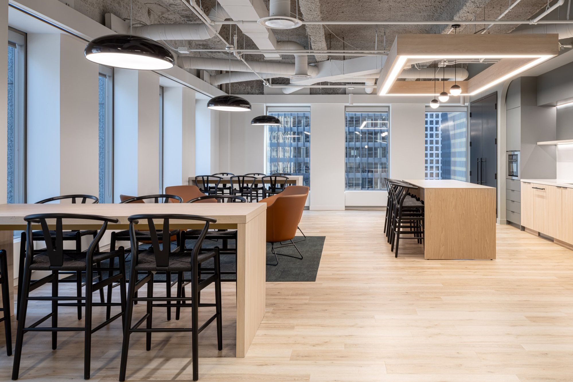 Brookfield Suites — IFG Workplace