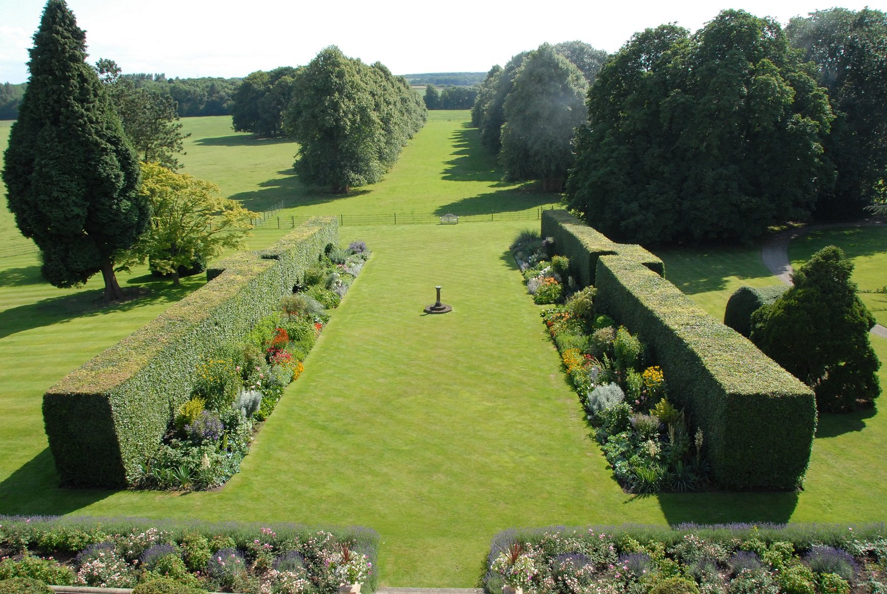 The Story Behind Goldsborough Hall’s Lime Tree Walk: A Royal Tradition ...