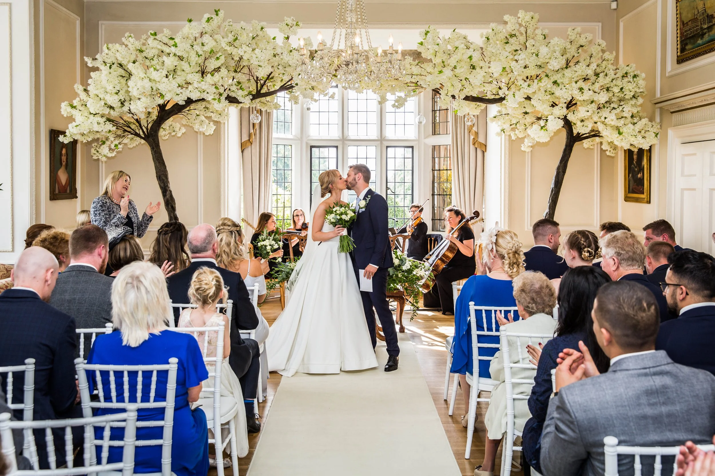 Church Wedding vs Civil Ceremony in the UK: What’s the Difference (and ...