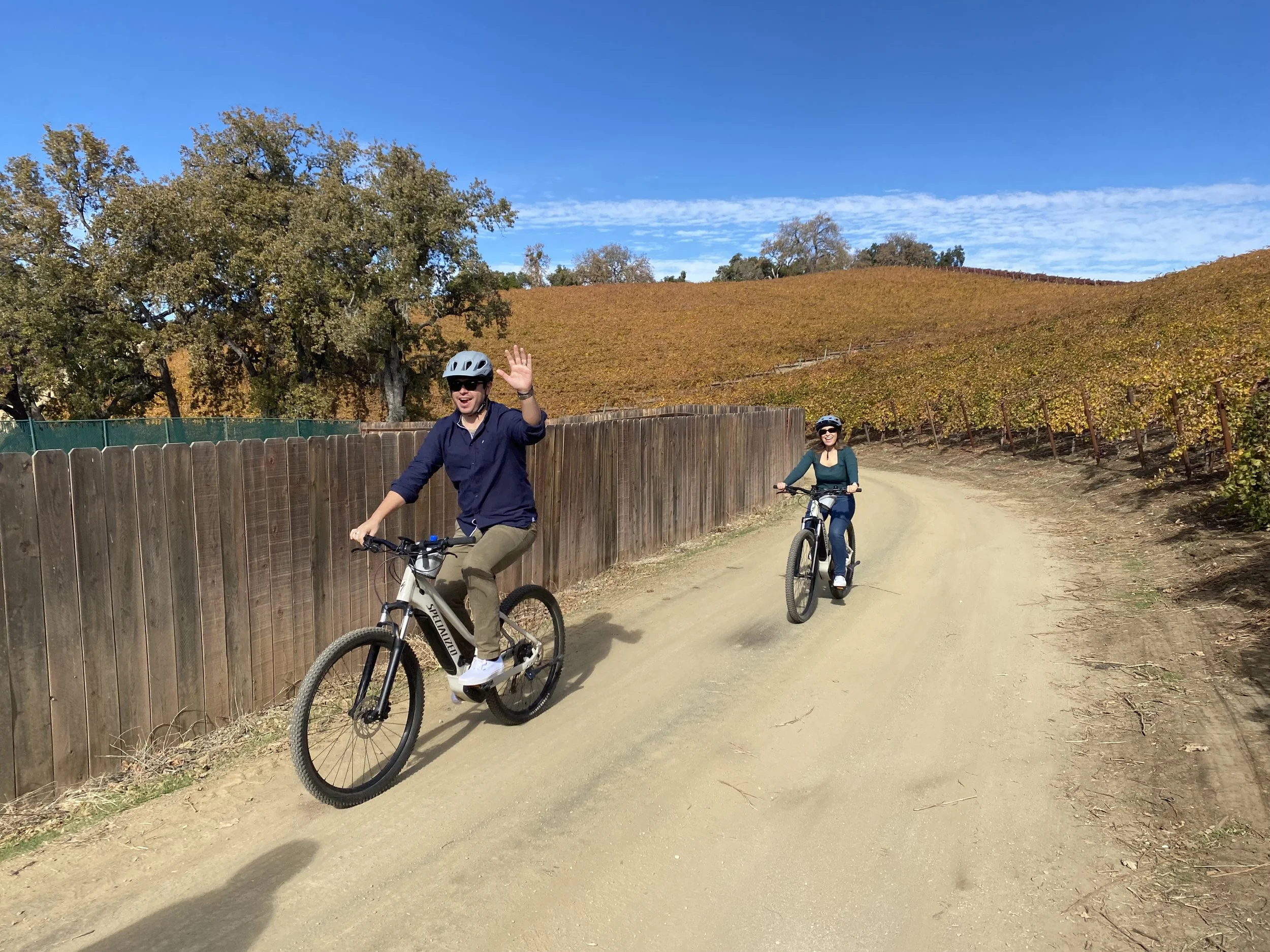 VineCycle e-Bike Vineyard Tours