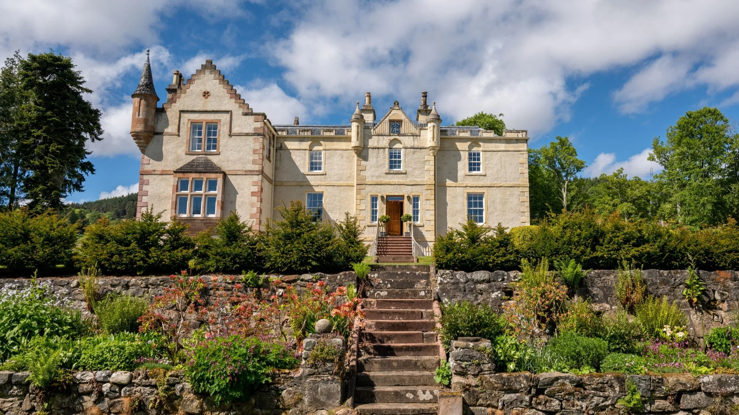 Assynt House, Evanton Tariff & Availability — Assynt House Exclusive ...