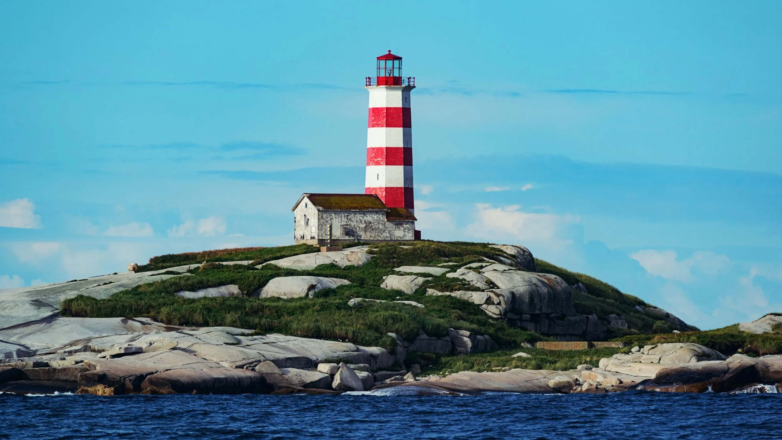 Exploring the Unique Lighthouses of Nova Scotia's Coastline — HalifaxCondos.co