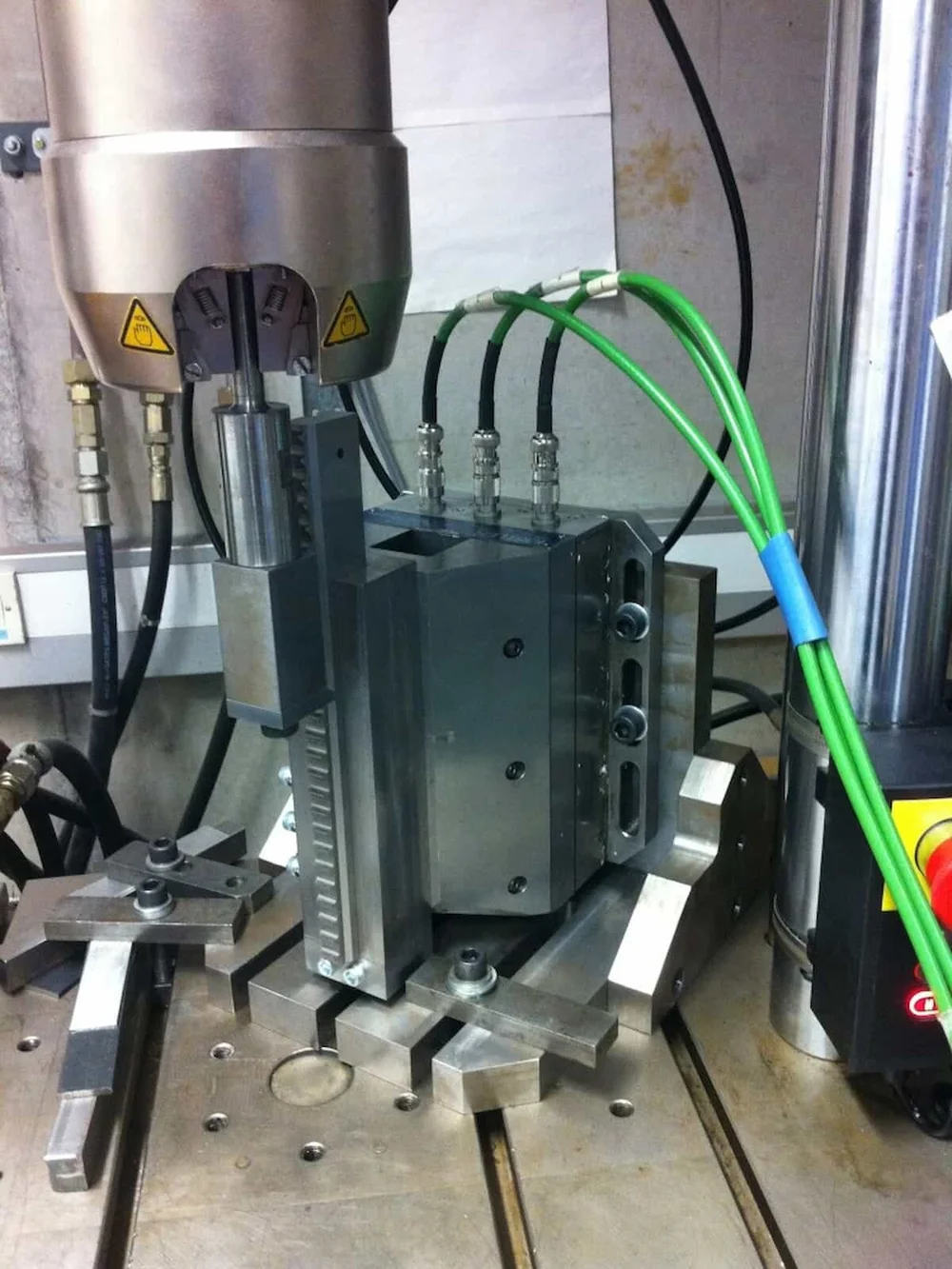 CNC Machine Monitoring Services - Stoney CNC