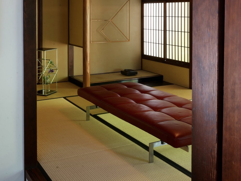 COLLECTION — Relevant Object