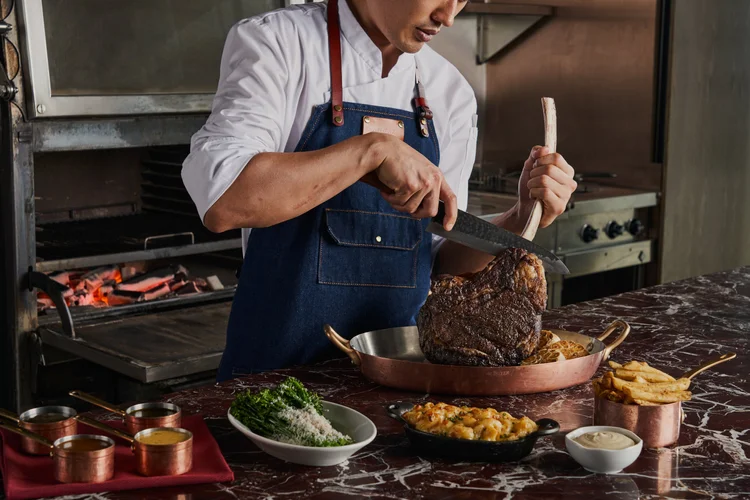 Andaz Singapore Restaurants Menus | Alley on 25, 665°F, Bar Square, Mr ...