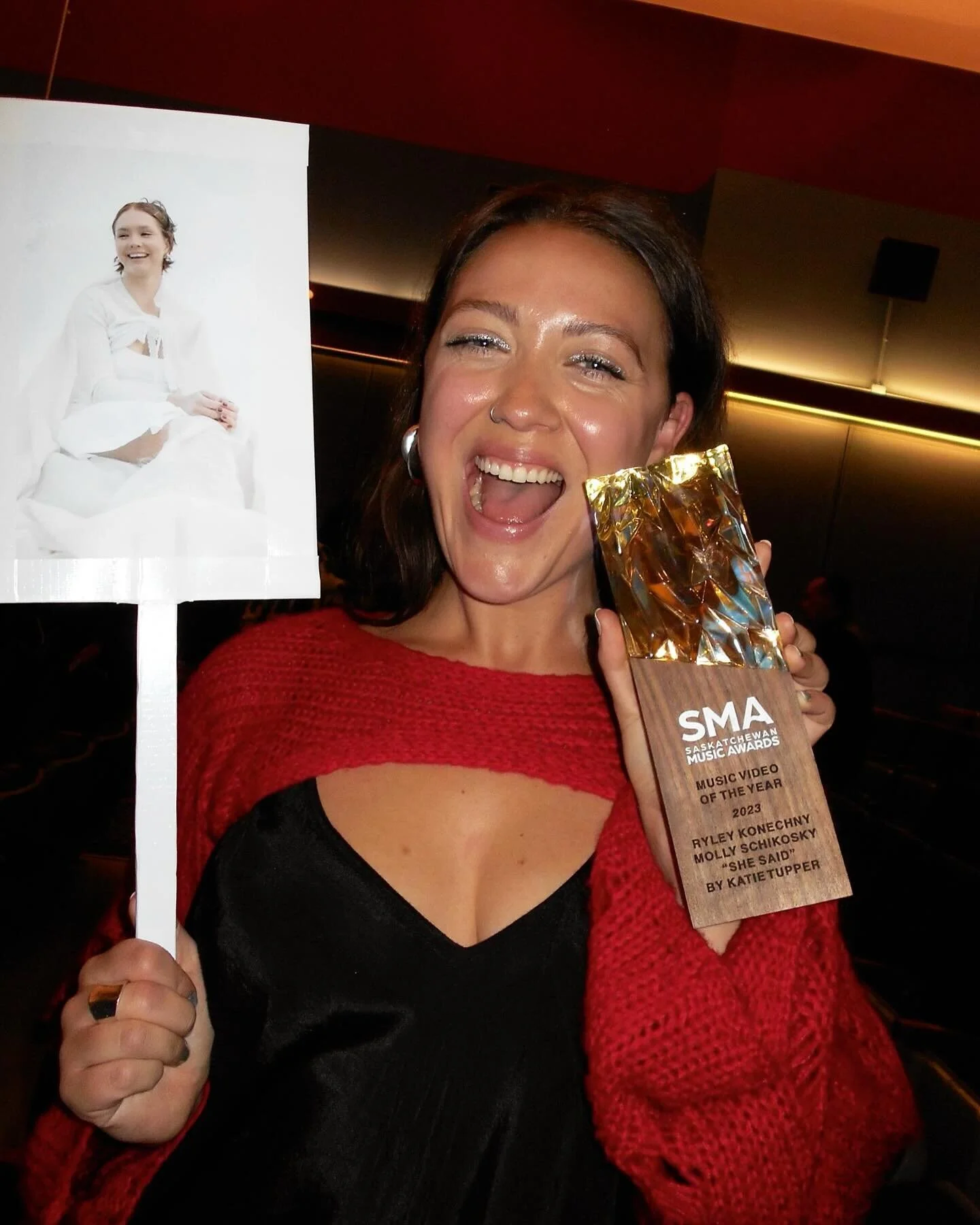 BY MOLLY • PHOTOGRAPHY