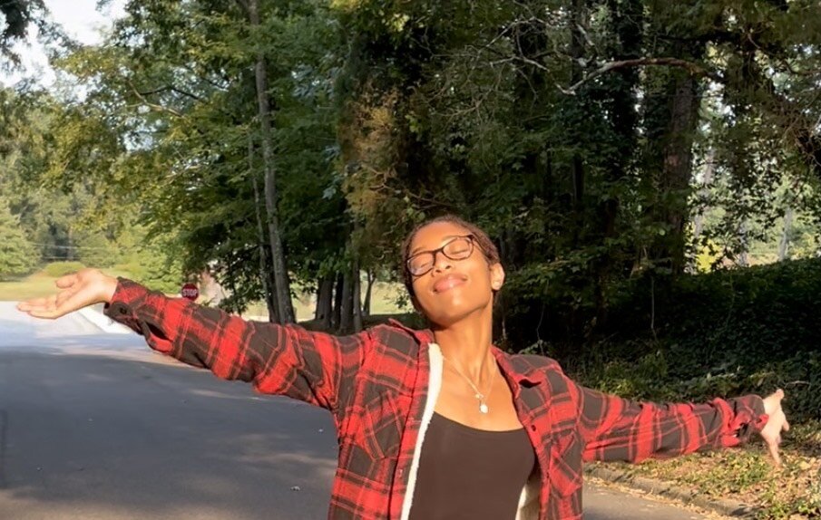 Mia Mason brings soulful "Dream Catcher" to tonight's Burger Week event ...