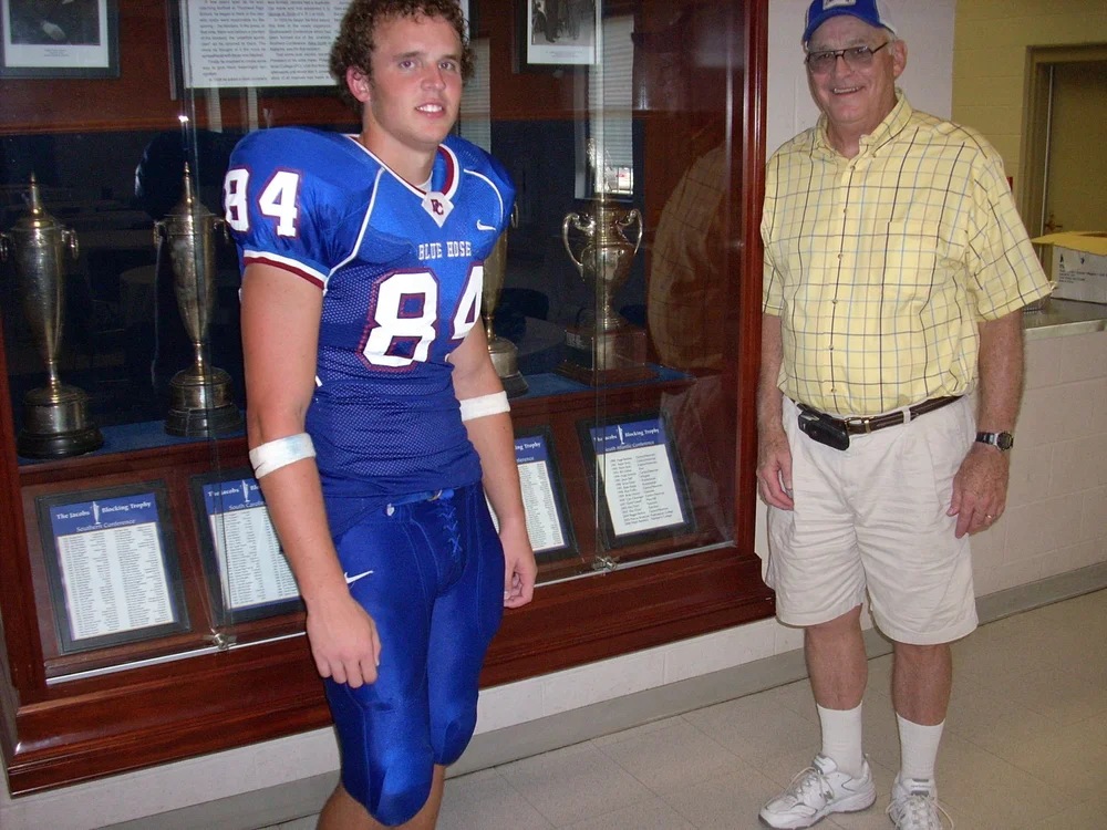Lexington hero and Duke Legend Dwight Bumgarner dies, services Jan. 20 ...