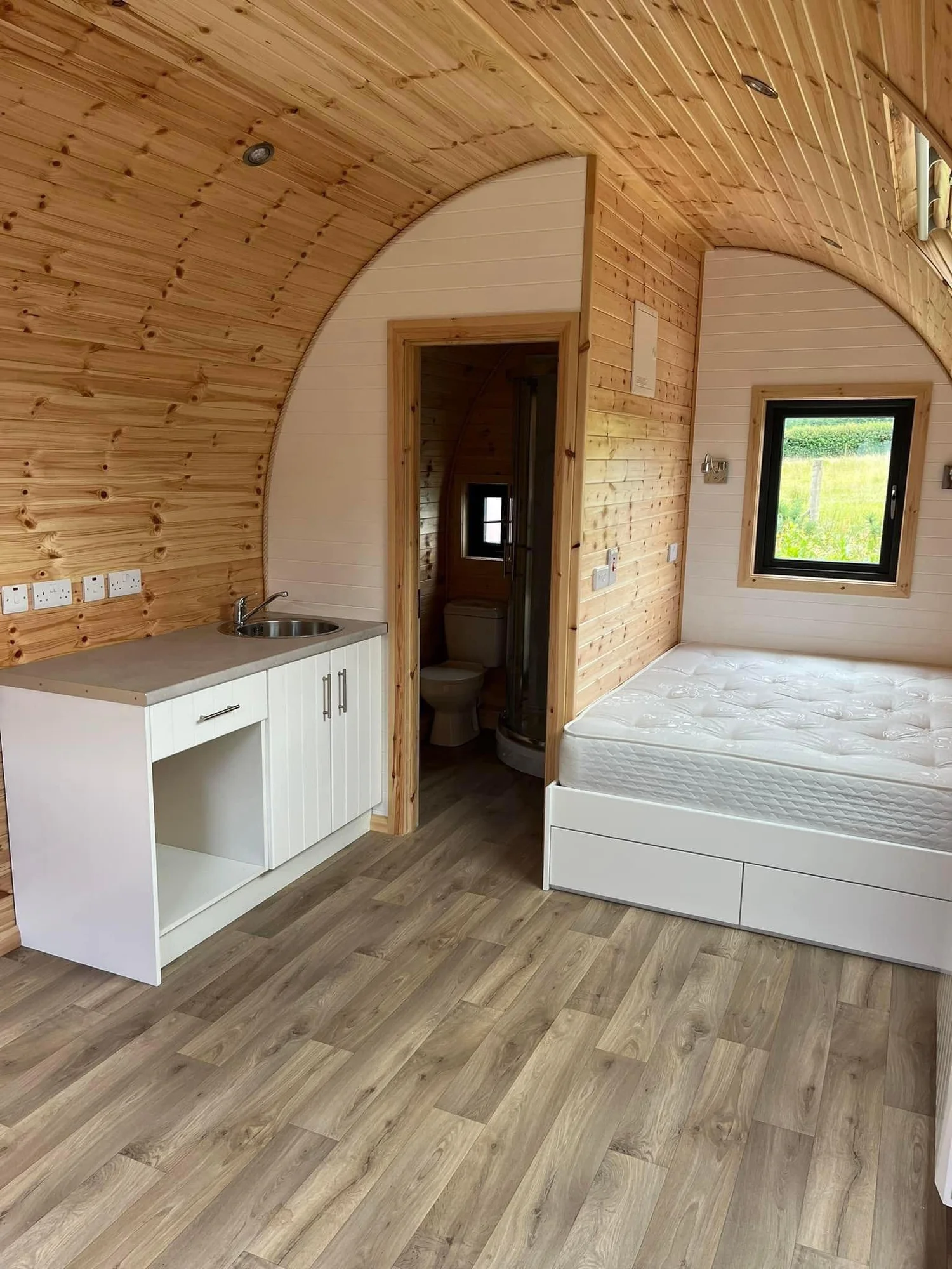 POD LAYOUT 2 — glampingpods.ie