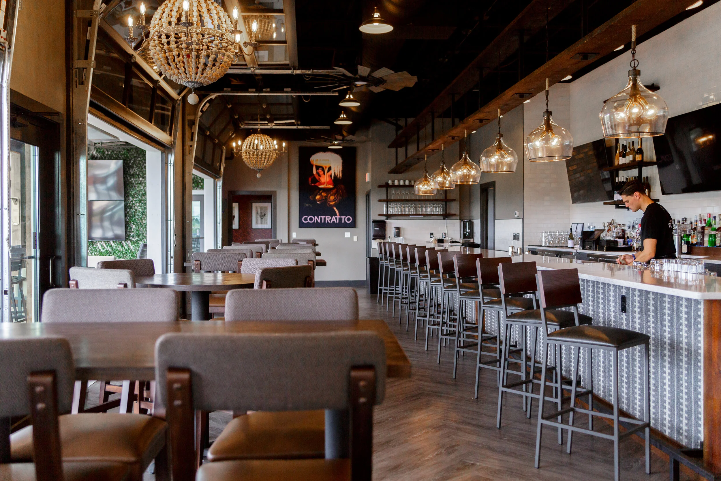 Gallery — 7 Rooftop Bar