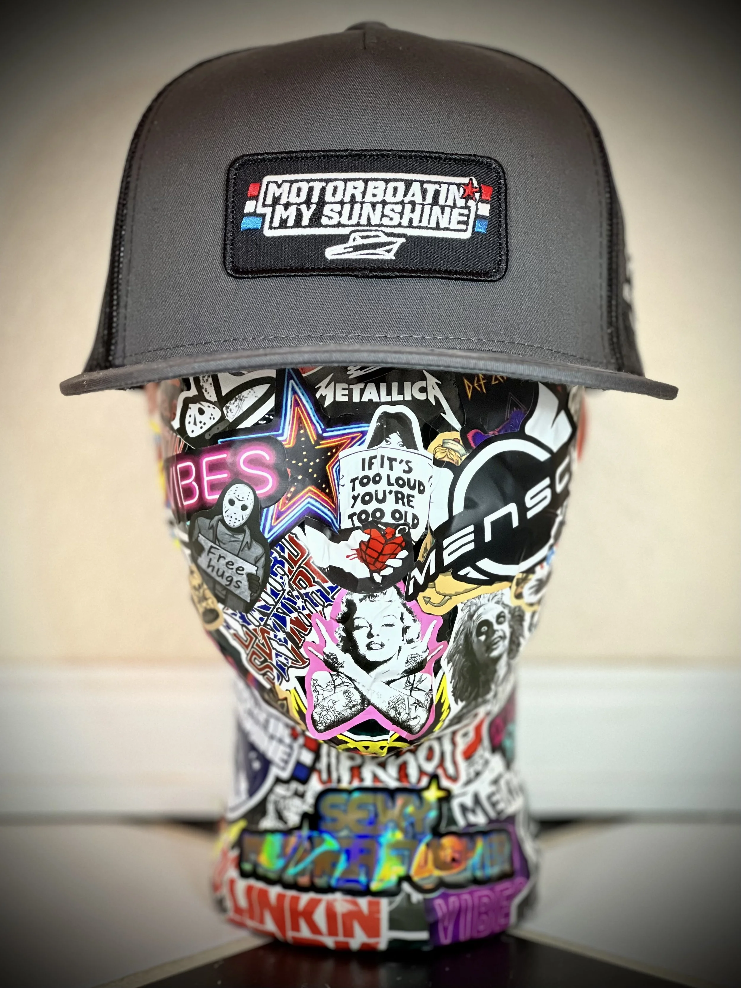 MOTORBOATIN' FLAT BILL SNAPBACK HAT — Dave Mensch