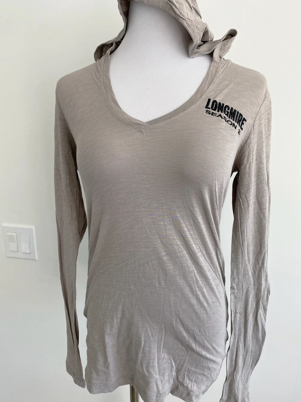 Katee Sackhoff Neck Tattoo