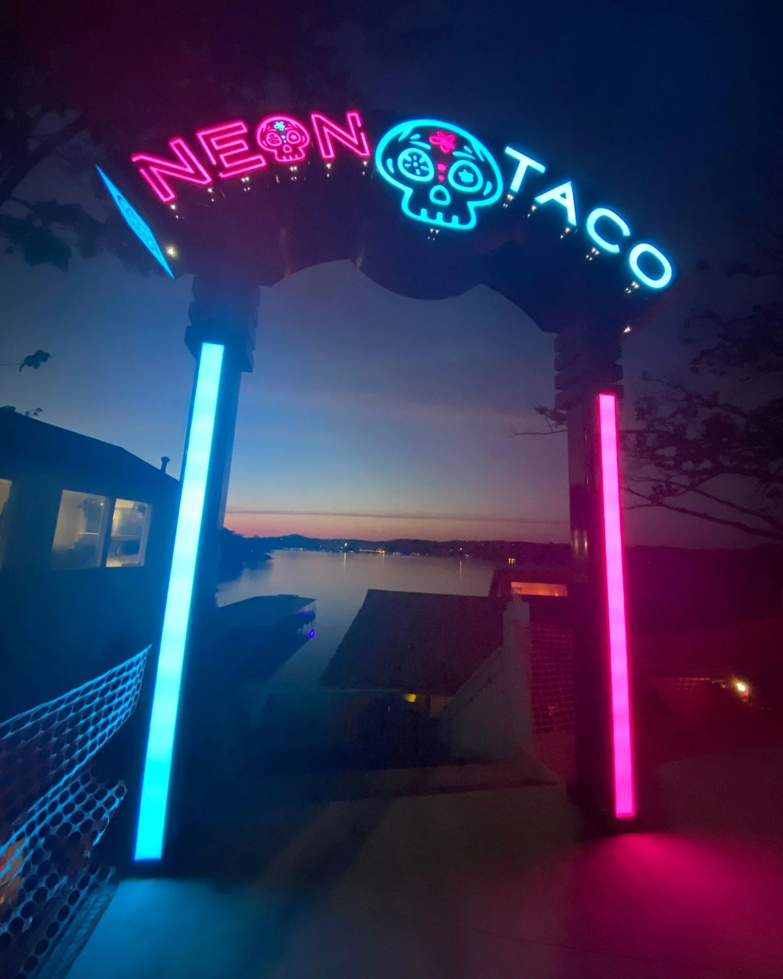 Neon Taco