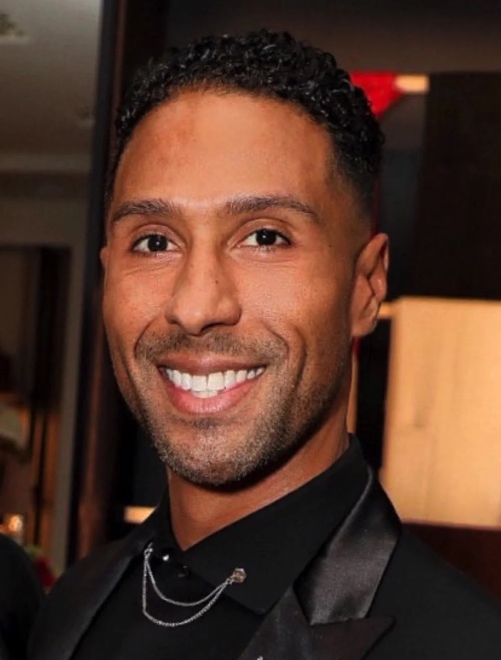 Meet The Team — Missing Links