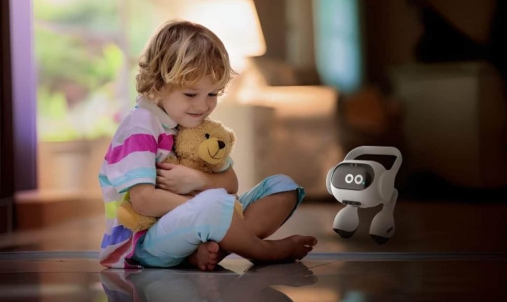 LG Unveils AI-Powered, Wheeling Smart Robot for the Home — MARQX ELEVEN