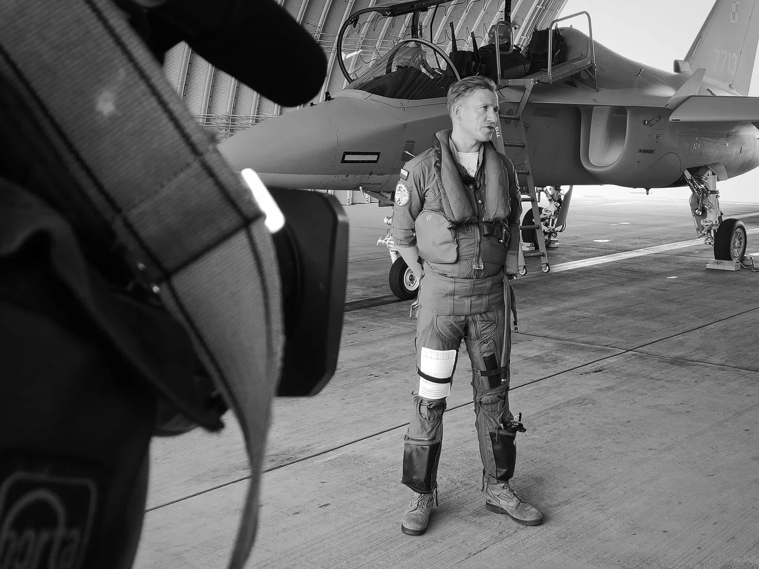 Polish Air Force M-346 Demo Team Pilot Identified in Tragic Gdynia ...