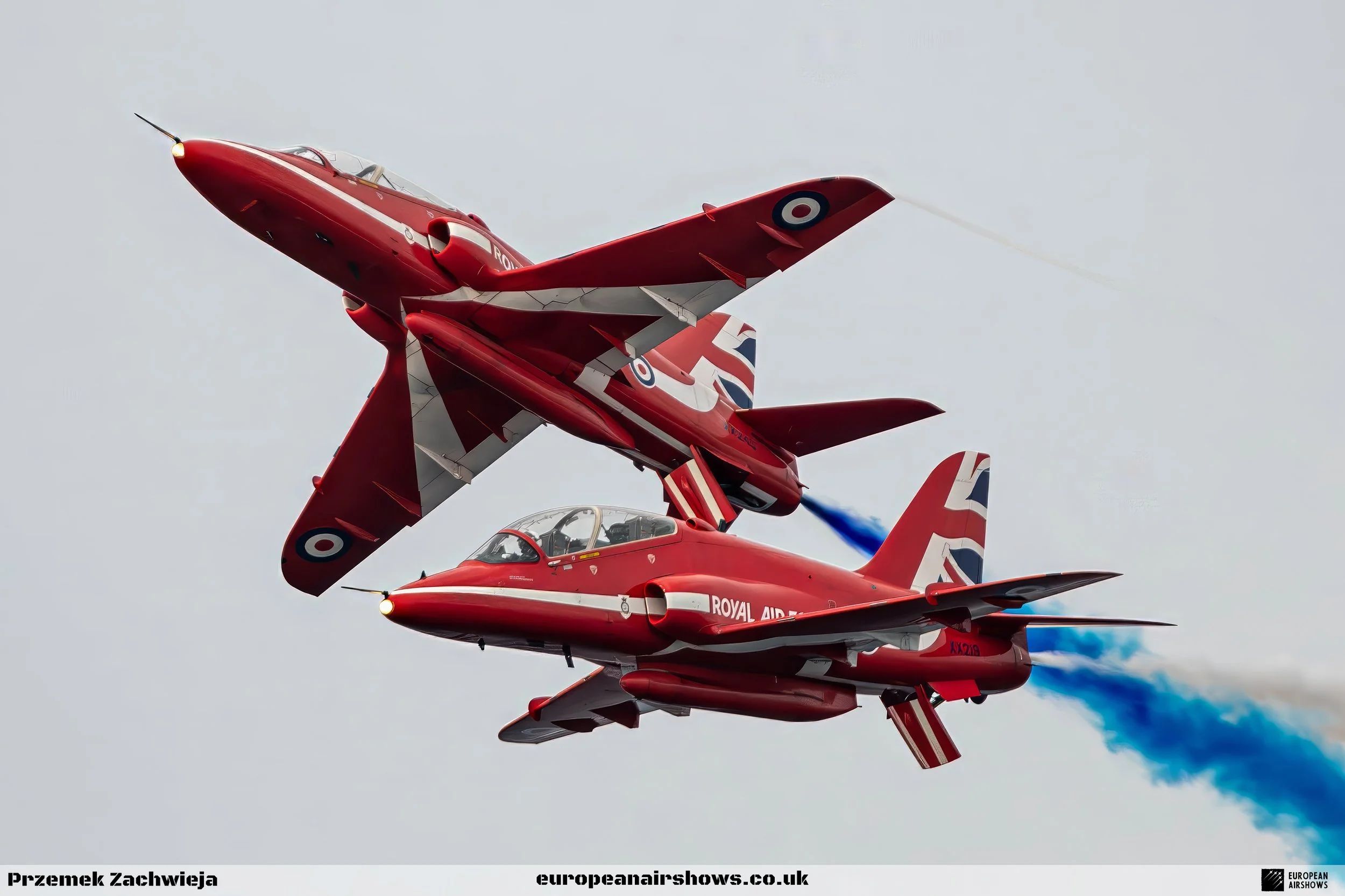 Red Arrows start diamond display season — European Airshows