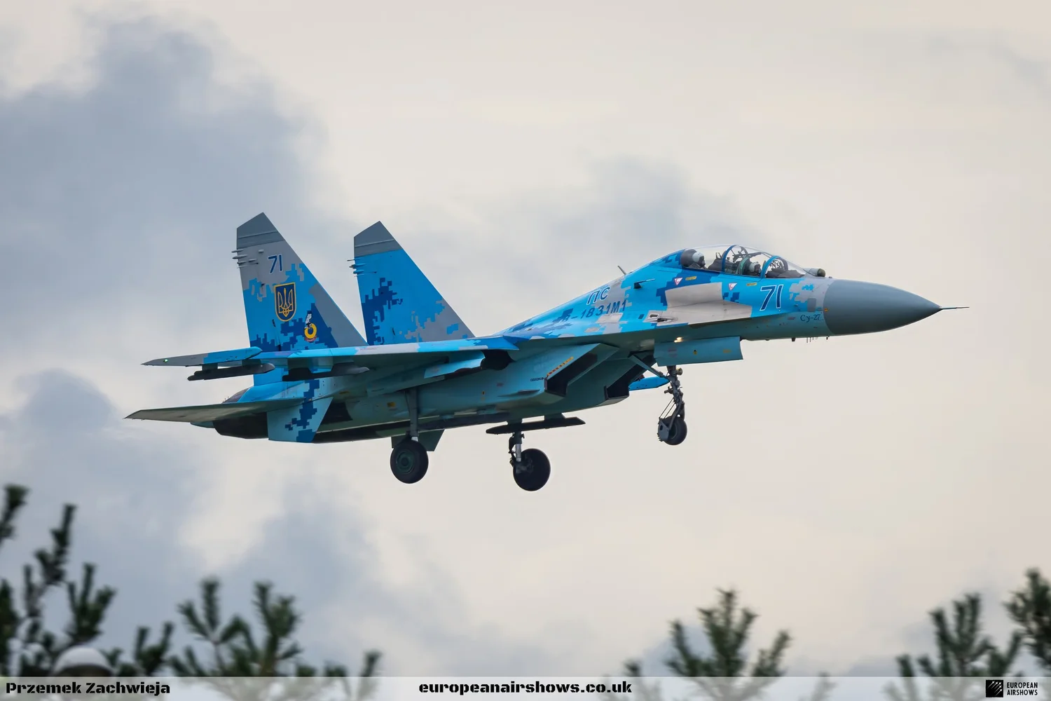 May 20 / Sukhoi Su-27 first flight — European Airshows