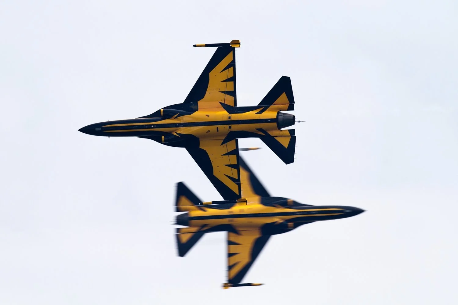 Captain Han-Wool Jeong — European Airshows