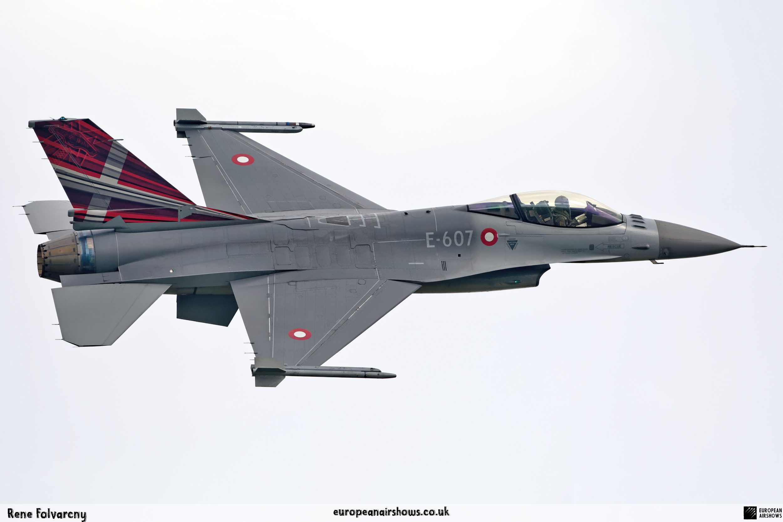 Danish F-16 Solo Display To Debut At Sanicole International Airshow ...