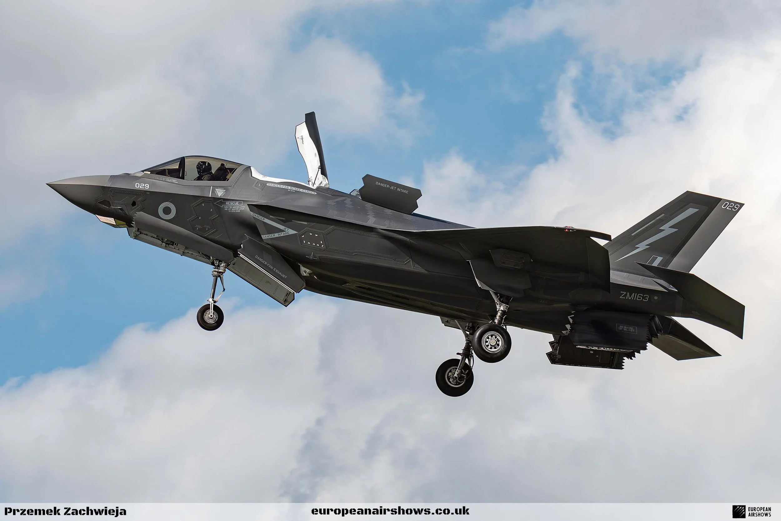 Pakistani JF-17s and Rockwell B-1 Lancer Headline Thrilling Final ...