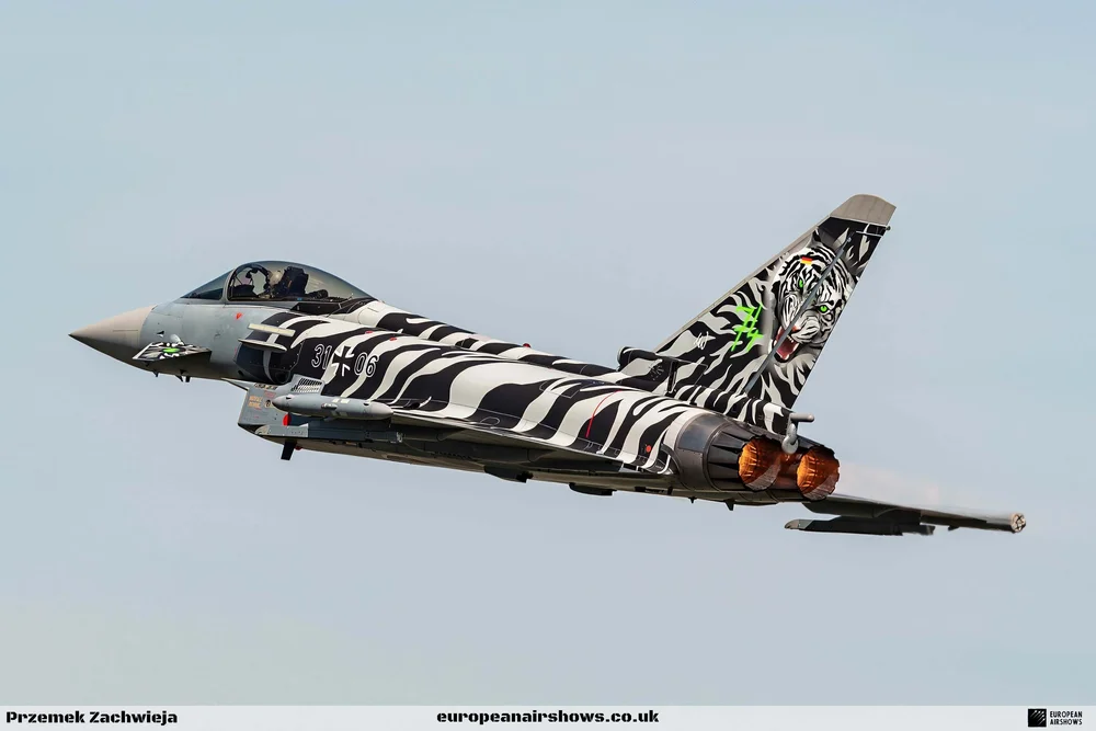 German Air Force Eurofighter Solo Display | Eurofighter Typhoon ...
