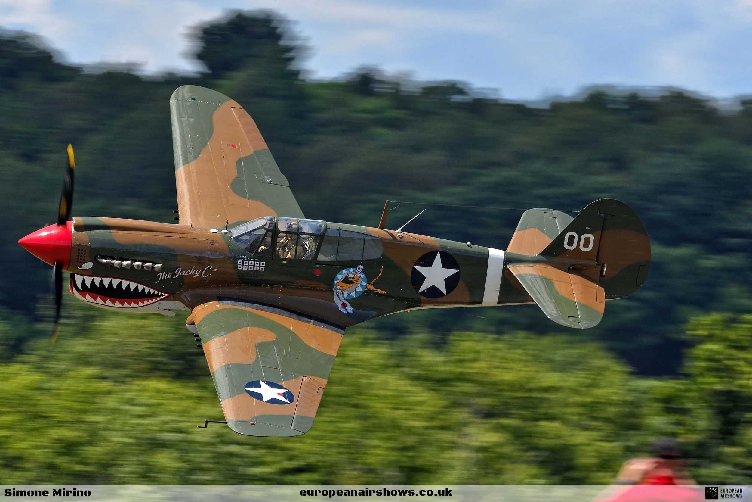 October 14 / Curtiss P-40 Warhawk first flight — European Airshows