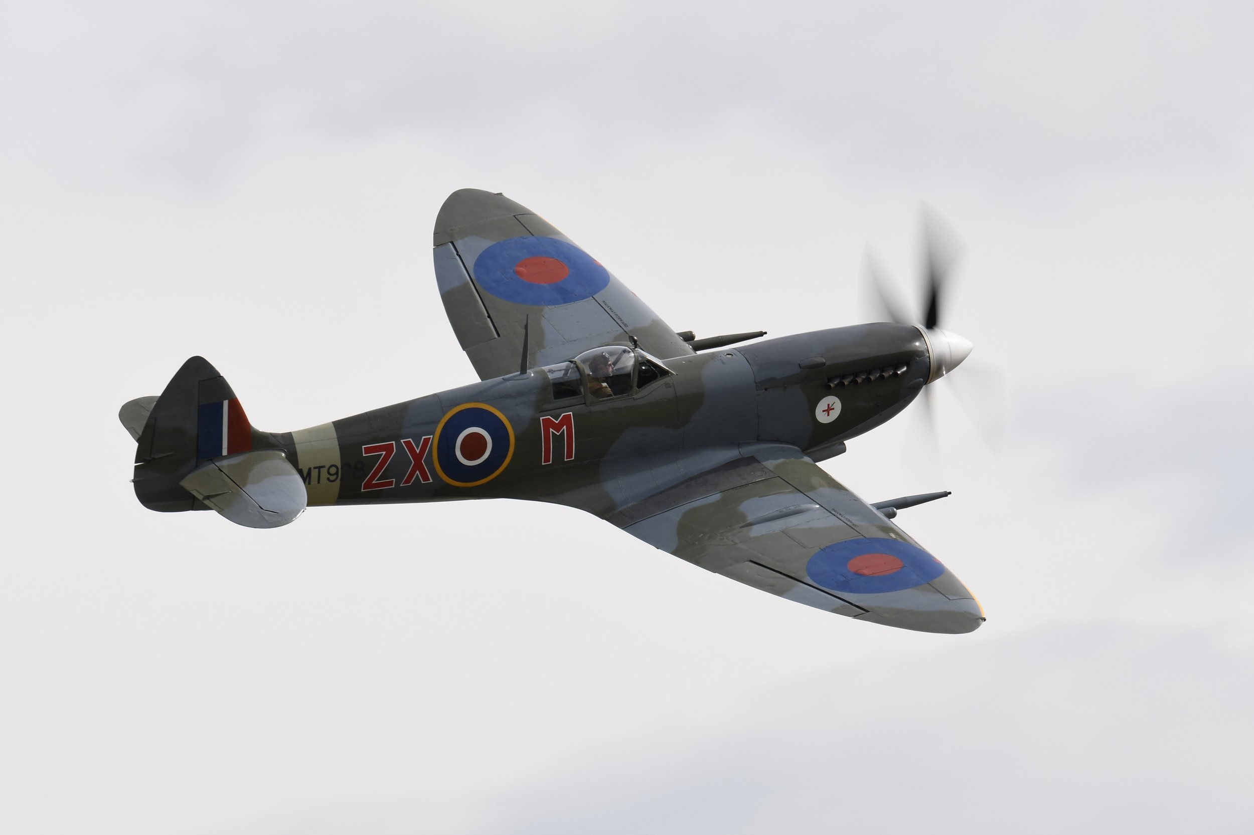 Spitfire Mk.VIIIc G-BKMI — European Airshows