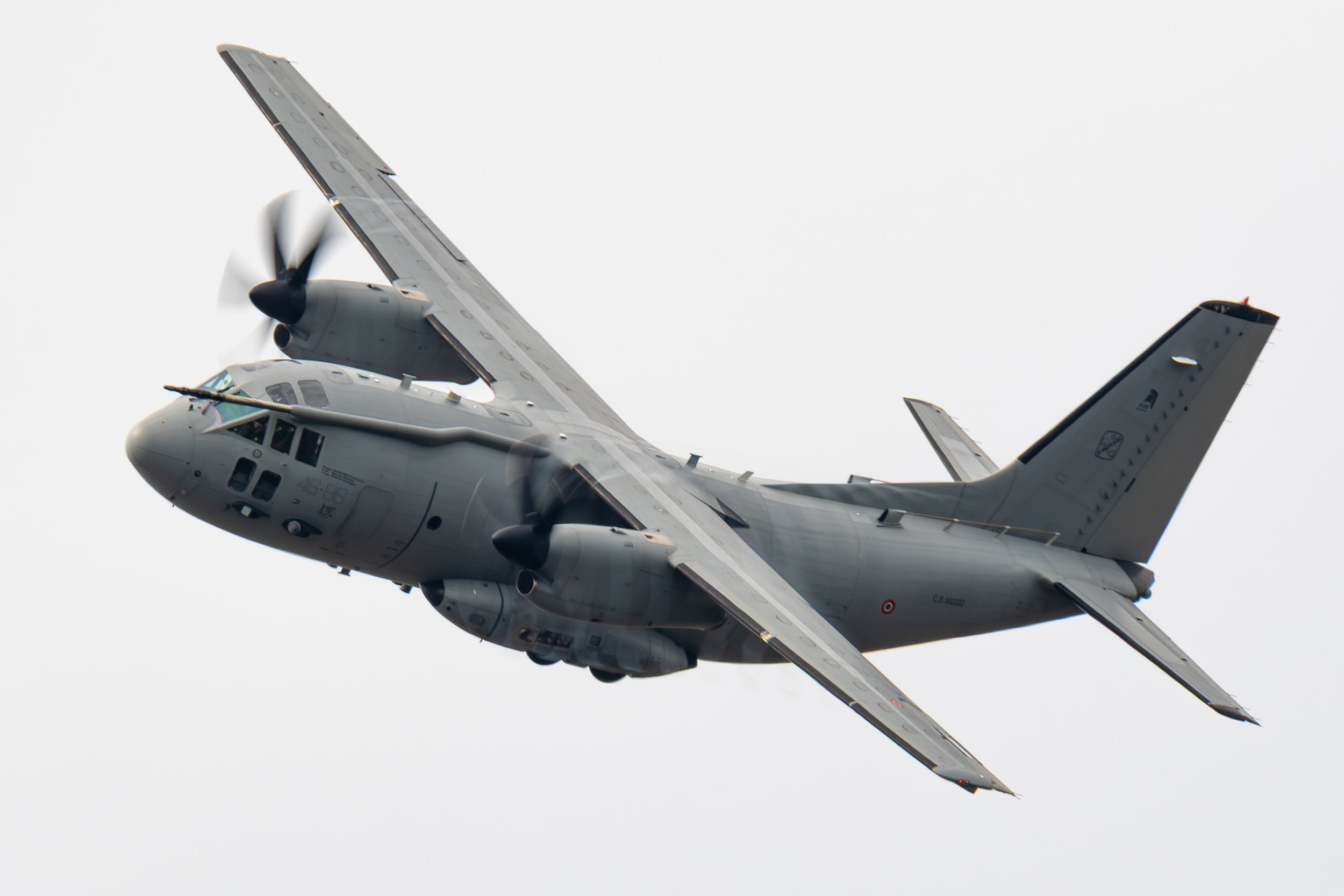 Italian Air Force C-27J Spartan Solo Display | Leonardo C-27J Spartan ...
