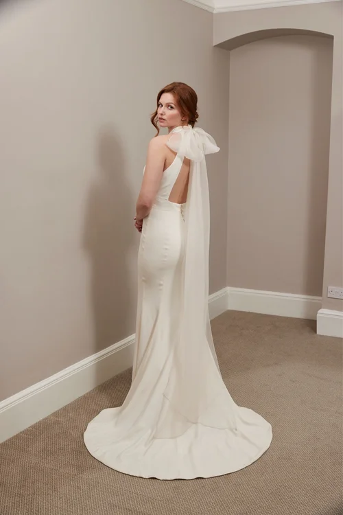 Sassi Holford — Boo Bridal