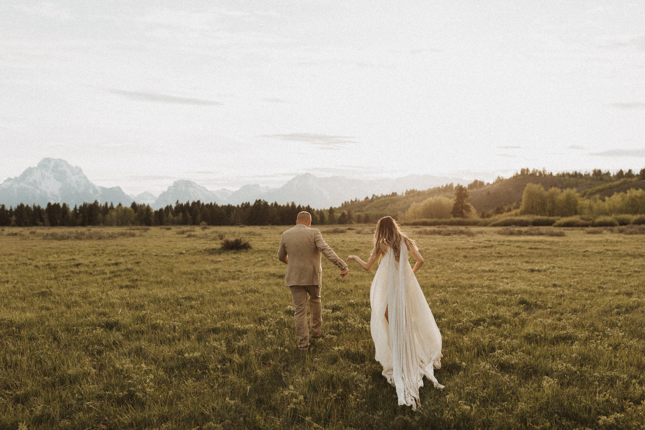 Contact — Miranda Harper