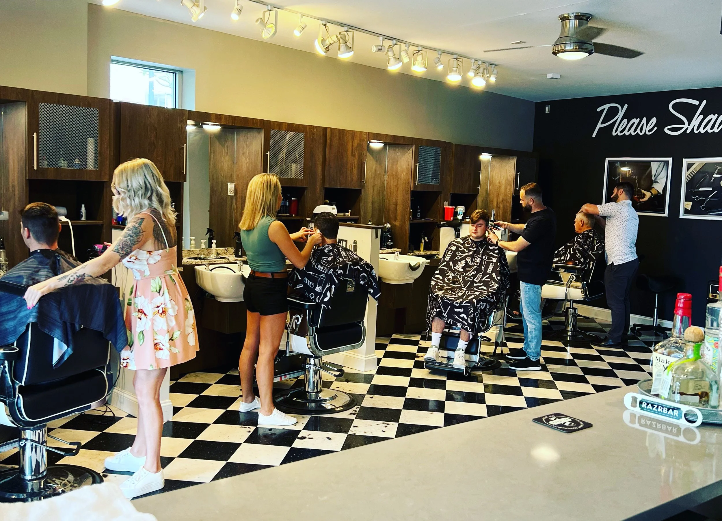 RAZRBAR | Let's make grooming a cool experience