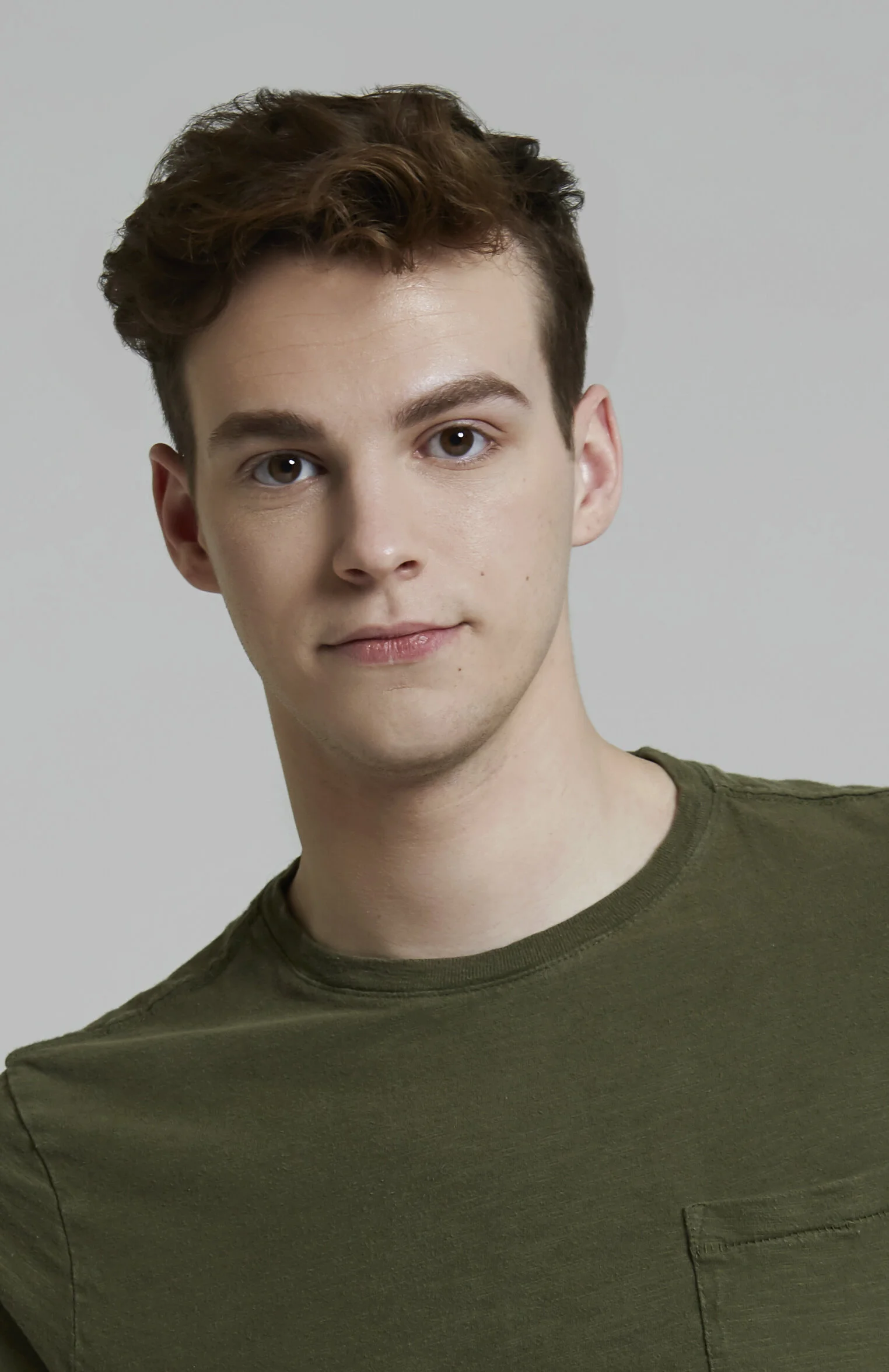 Noah Estep - Actor, Singer, Mover
