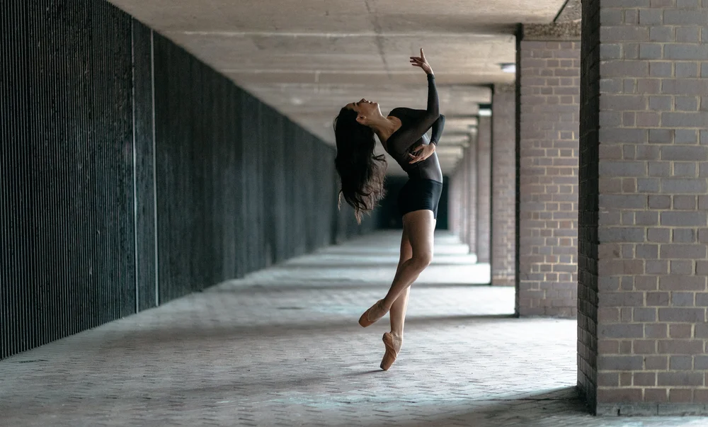 Dancer — Winnie Dias