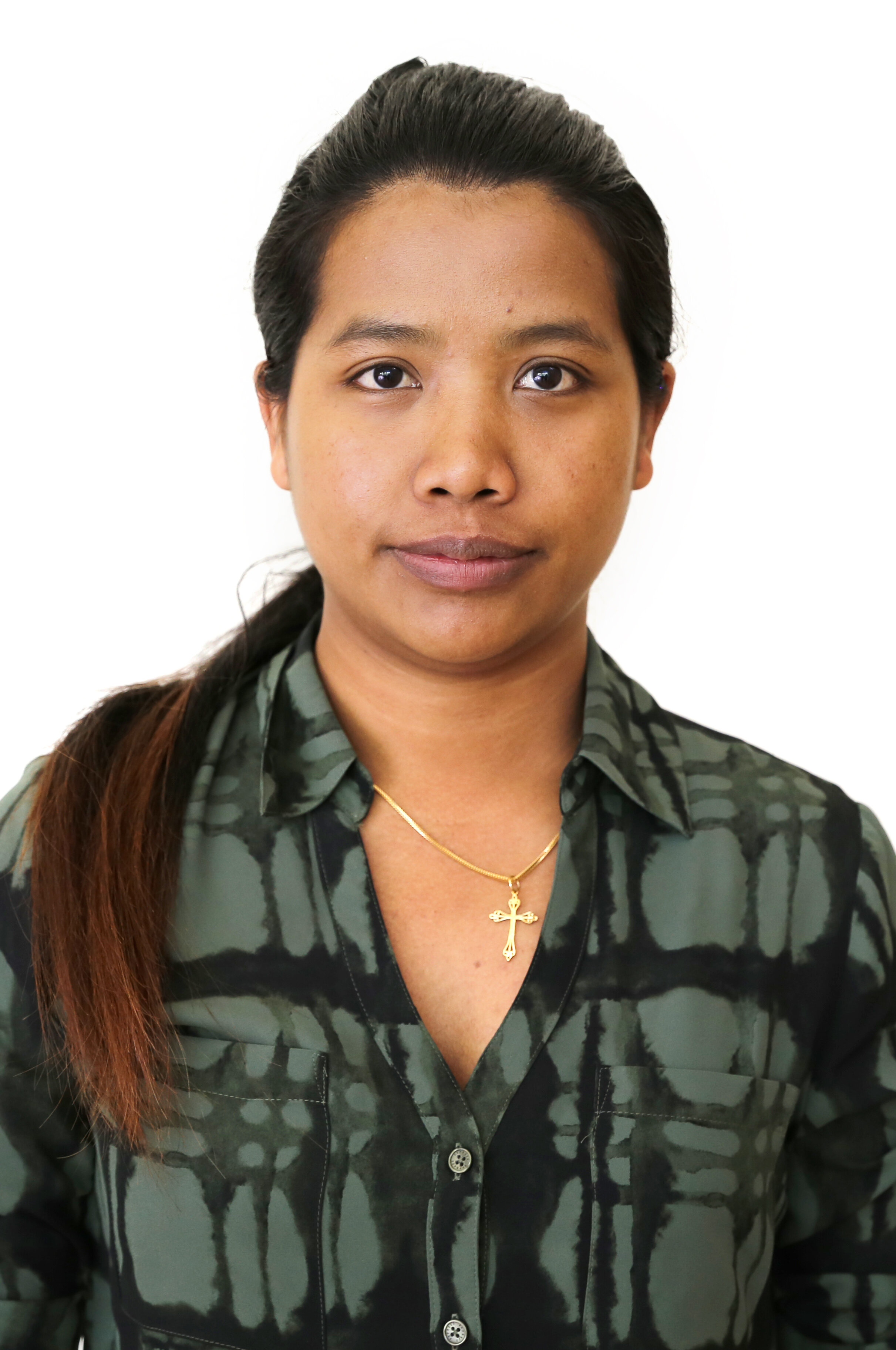 Esther Chin — One Refugee