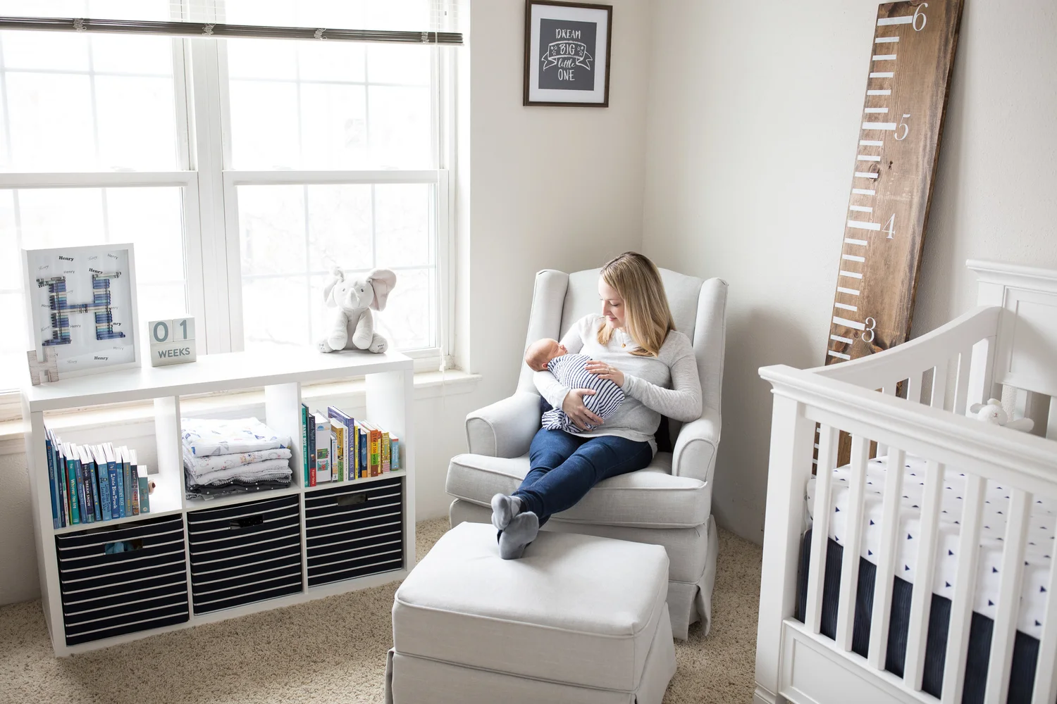 Newborn Sessions: In-Home or Studio? — Heidi Aubin Photography | Family ...