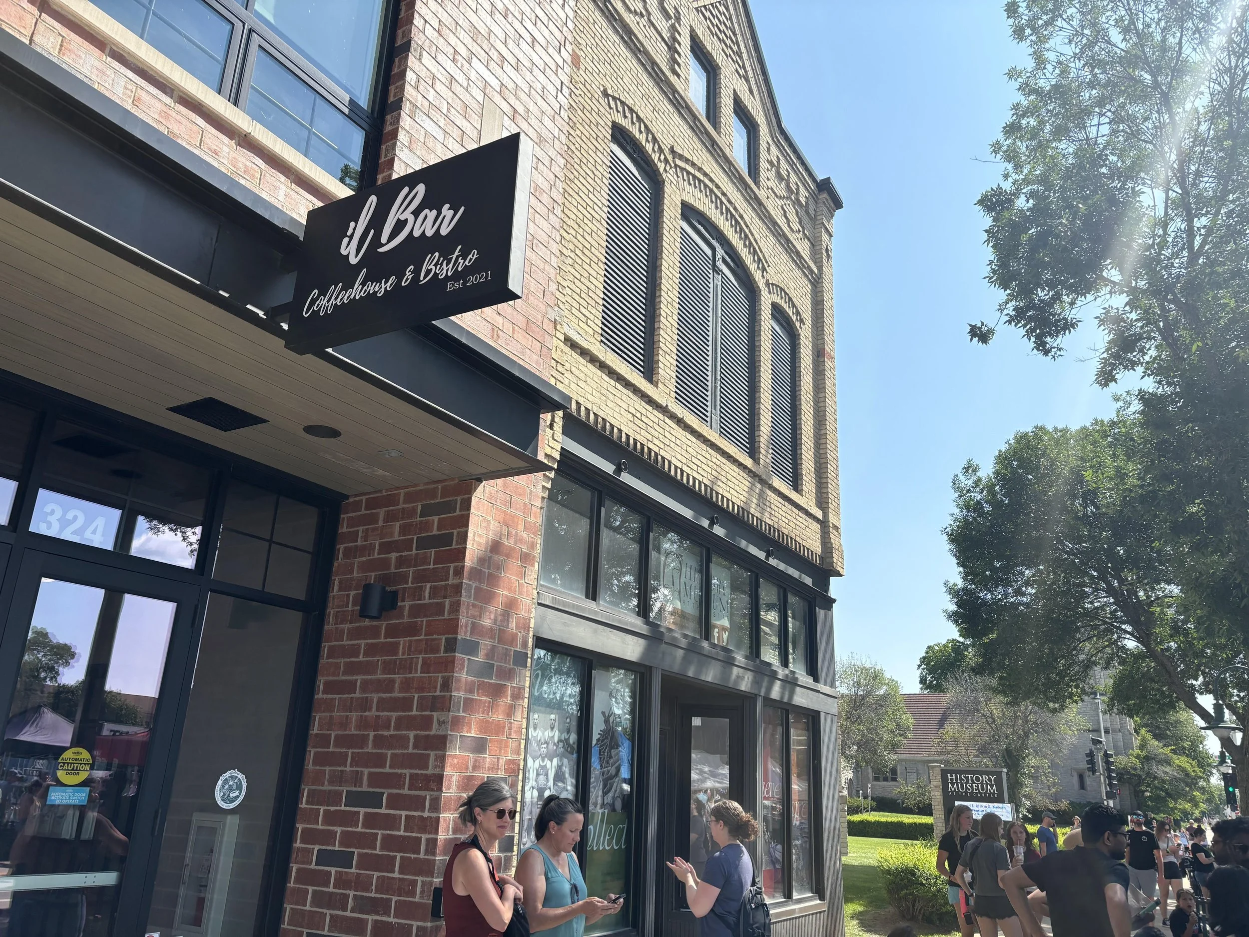 Appleton — il Bar Coffeehouse & Bistro
