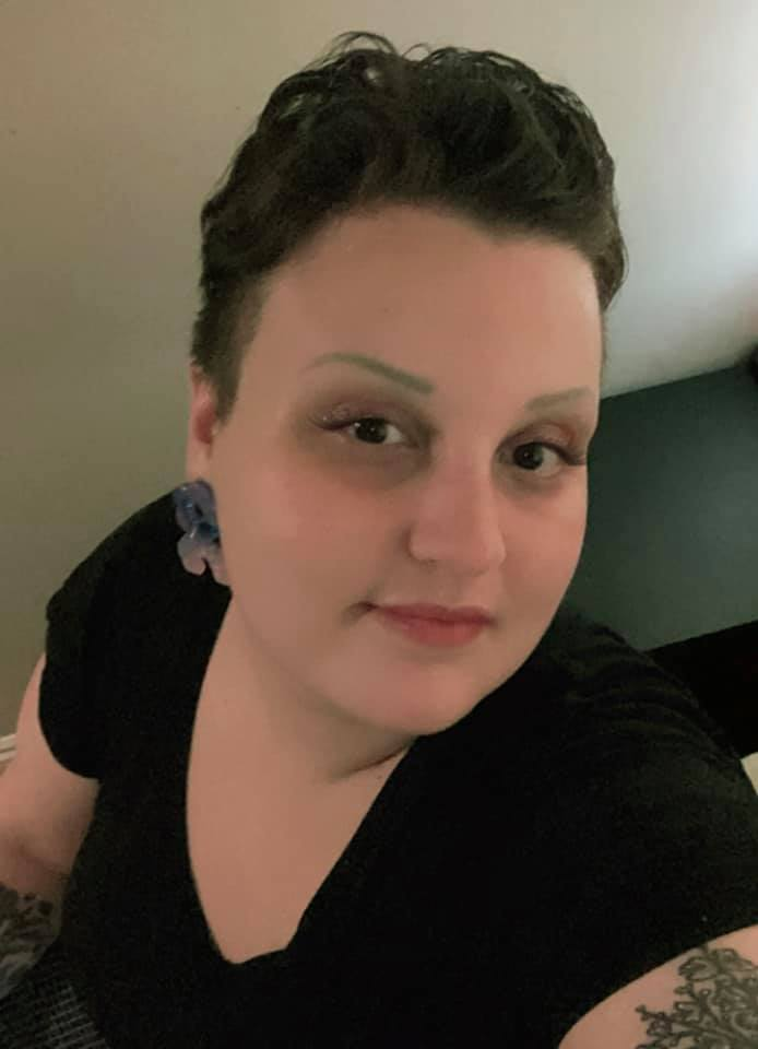 Bio — Cassandra Wolfe