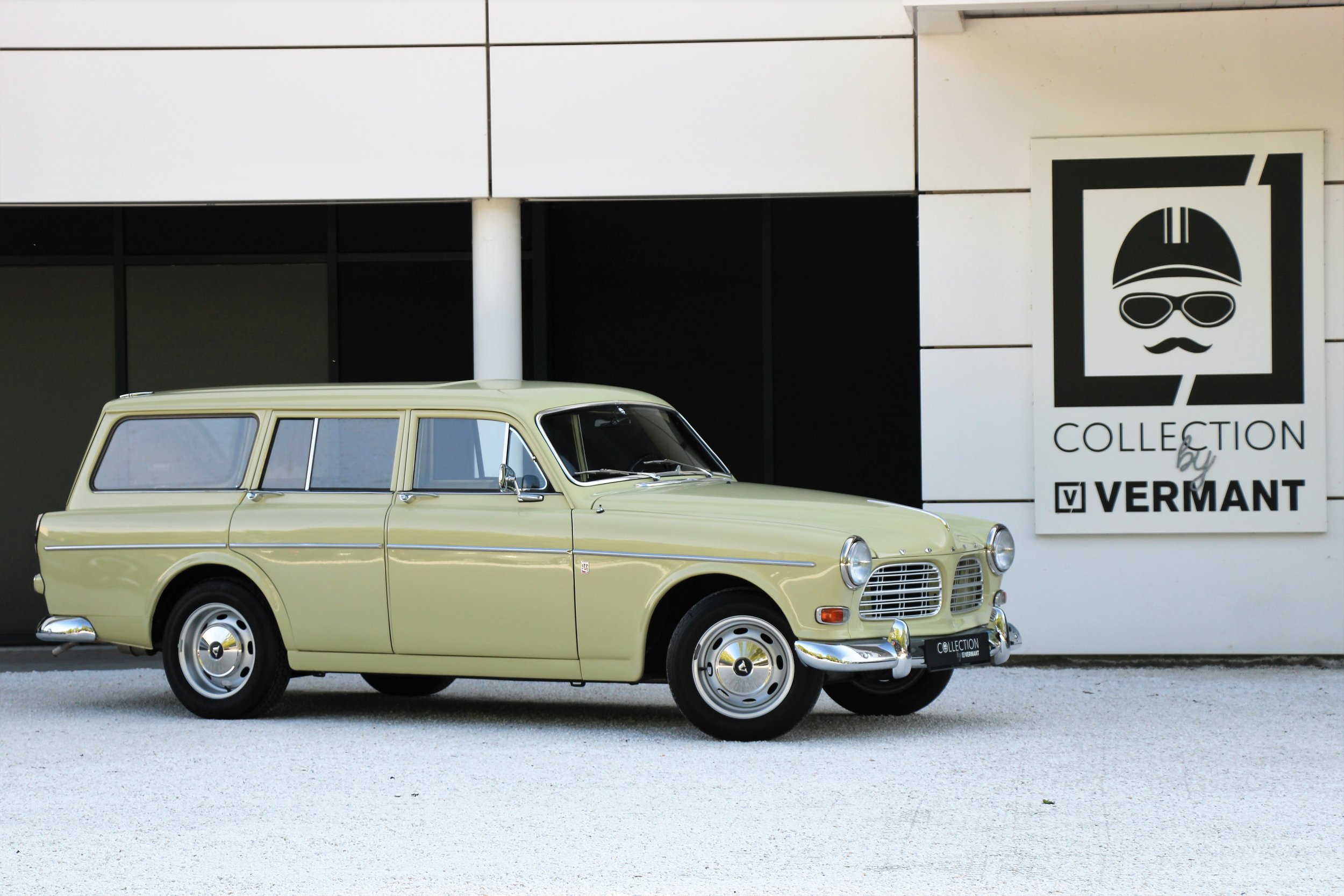 Ontdek onze stock classic en sports cars bij Collection by Vermant — Collection by Vermant