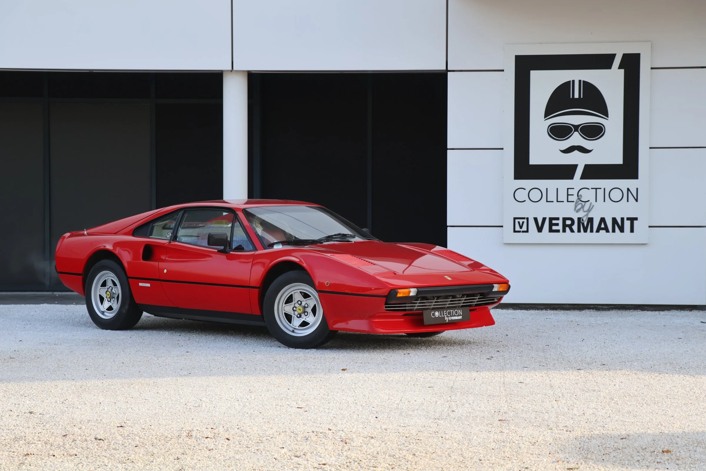 Discover our classic and sports cars | Collection by Vermant ...