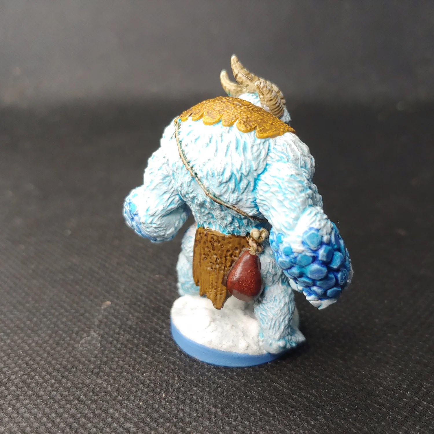 How to paint the "Fist" class from Frosthaven — Forgone Miniatures