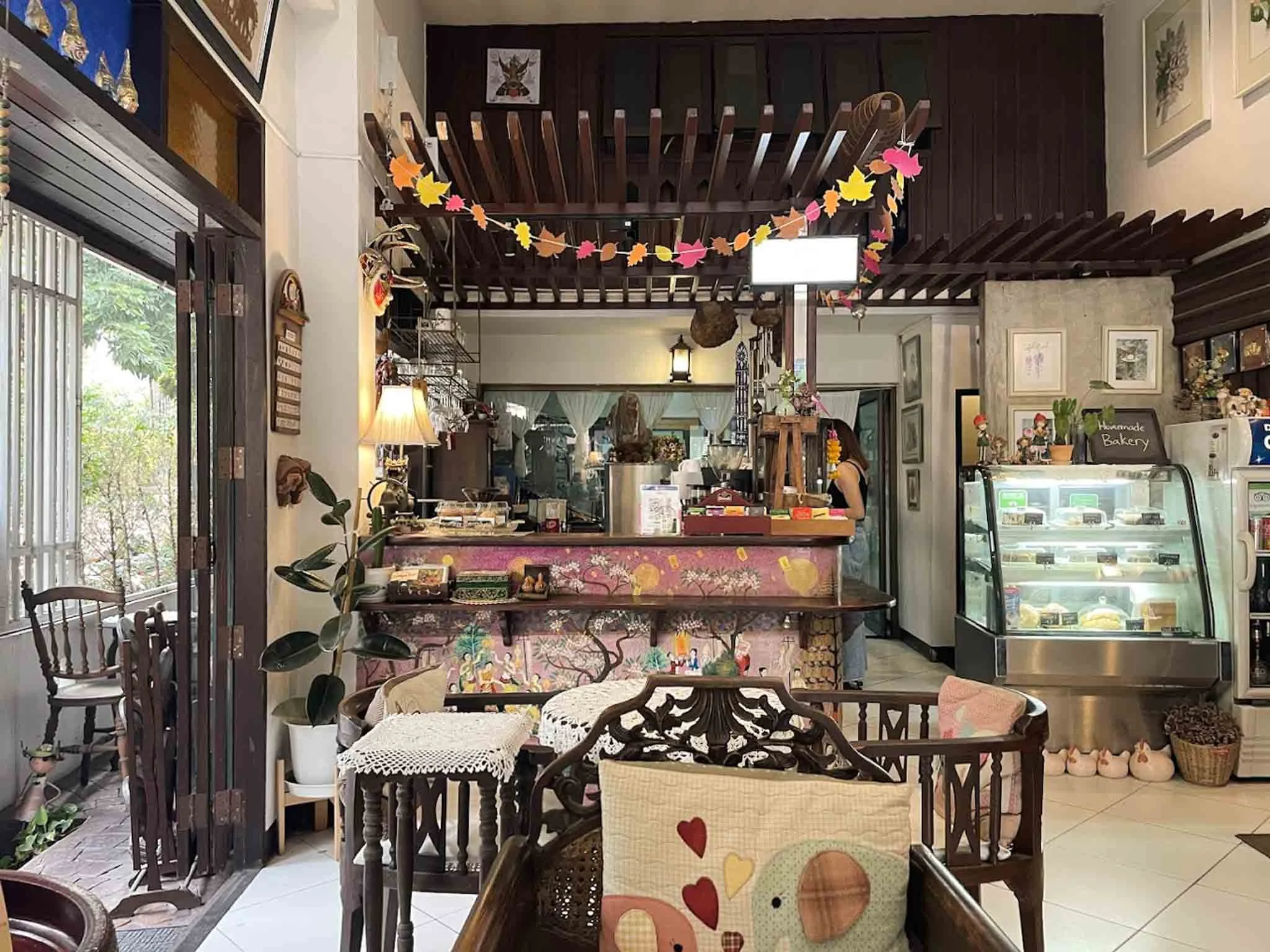7 Unmissable Cafés in Old Town Chiang Mai | Best Coffee in Thailand