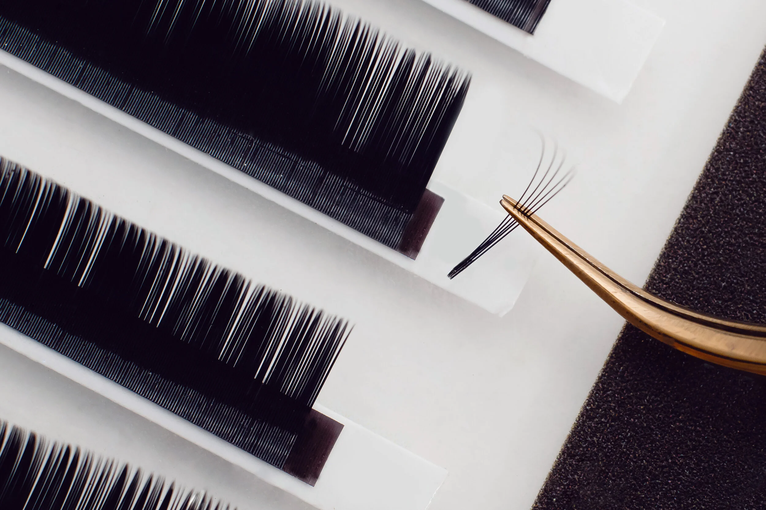 Why specialising is the golden ticket to lash business success — Lauren ...