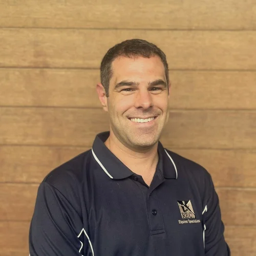 Dr Gideon Stemmet — REC Equine Specialists