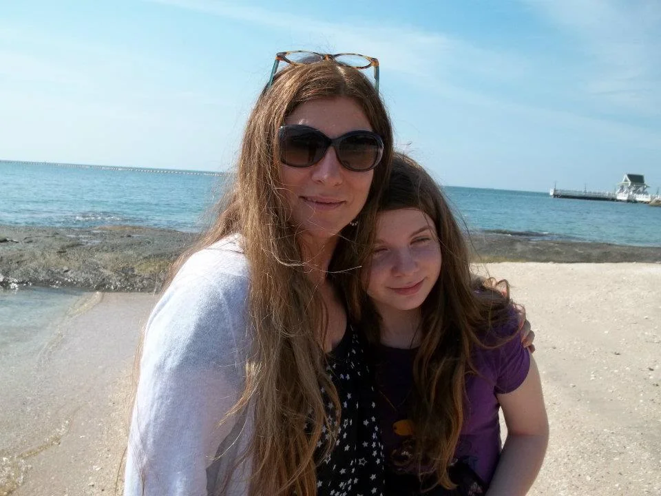 Dawn Schiller — Dawn's Bio